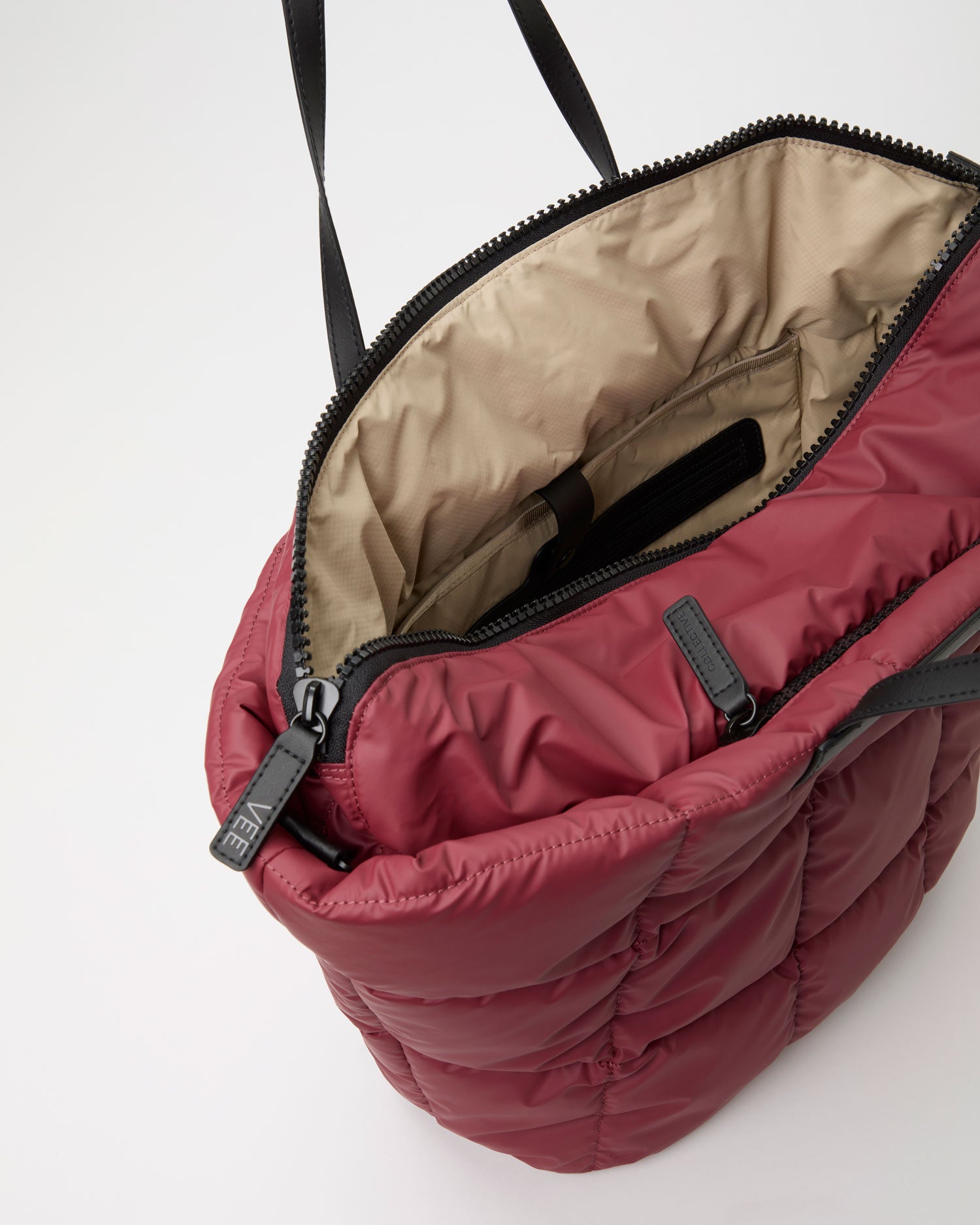 Tote Bags | VEE COLLECTIVE