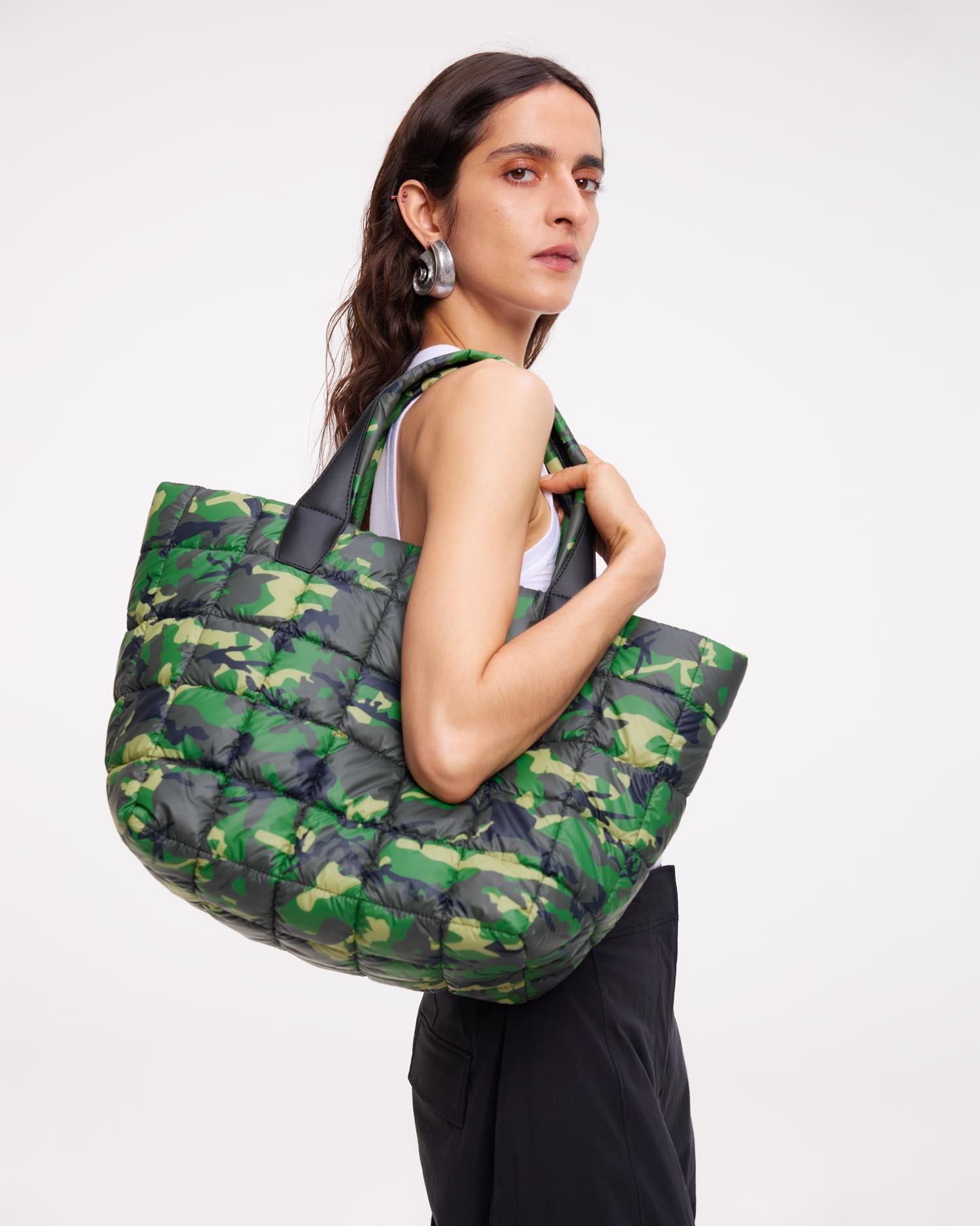 Porter Line | VEE COLLECTIVE