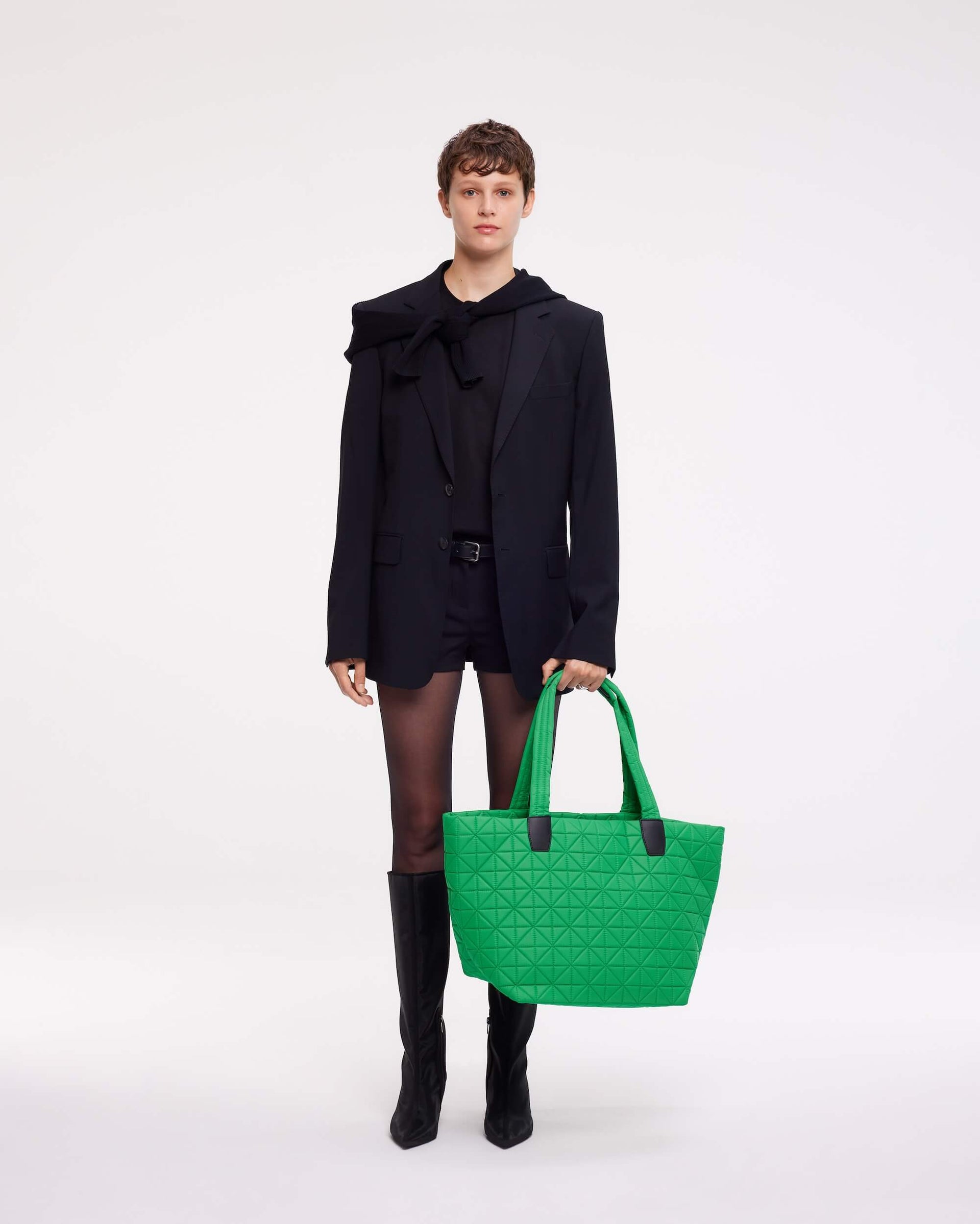 Shop Bags | VEE COLLECTIVE