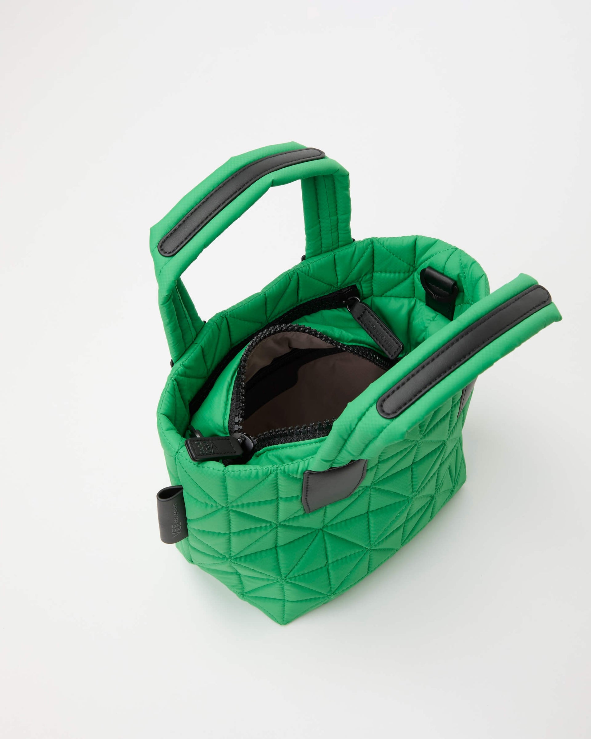 Vee Line | VEE COLLECTIVE